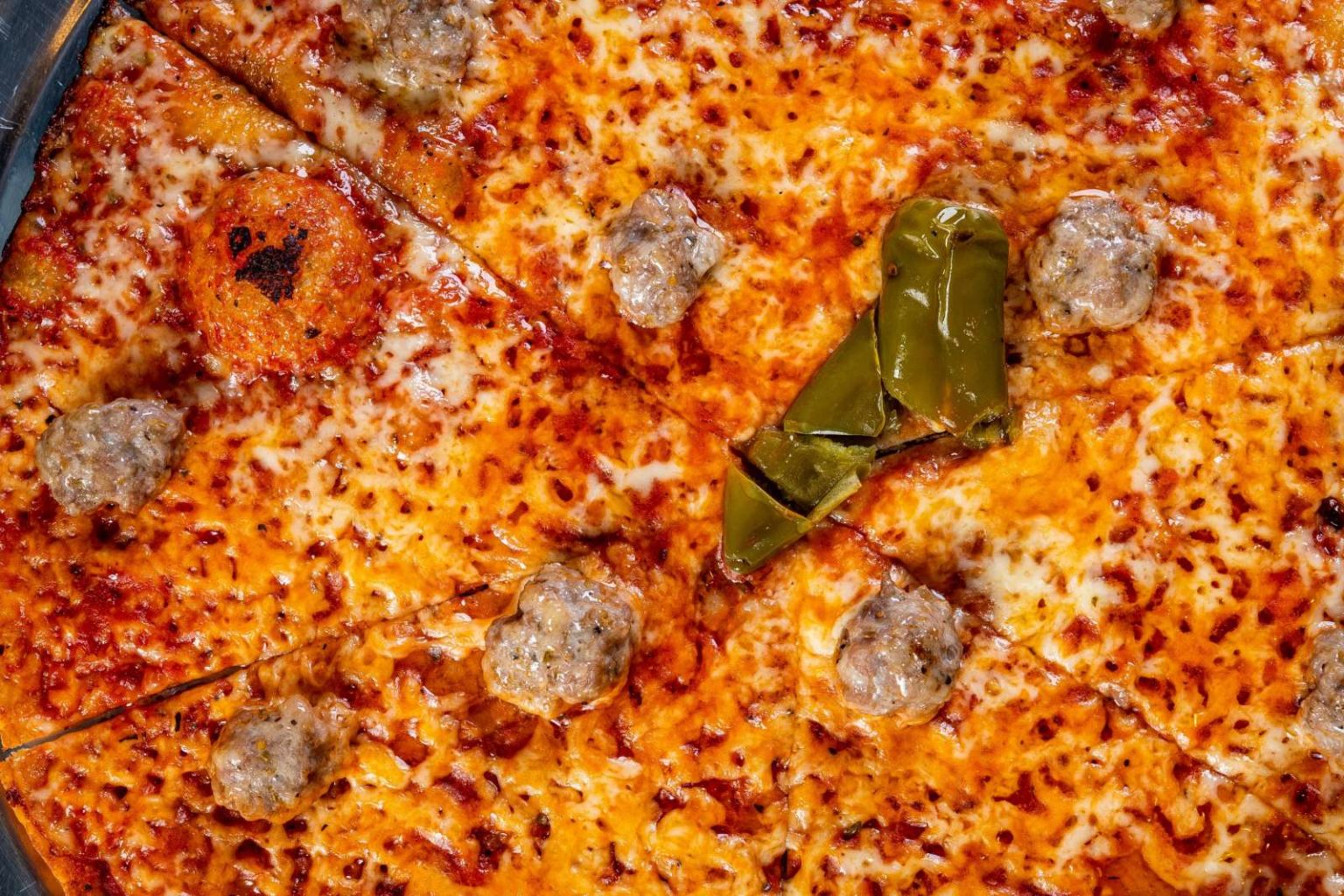 Colony Grill, Connecticut Mainstay for Pizza, Now Open in Clarendon ...