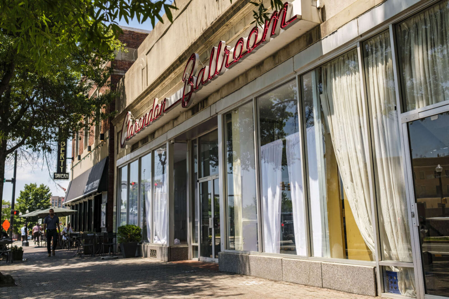 TTT in Clarendon Now Offering Bottomless Brunch, Unlimited 'Taco ...